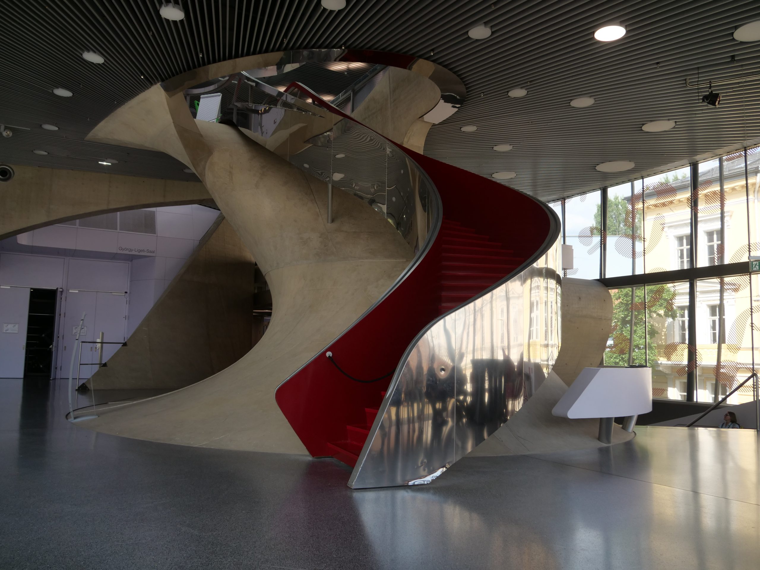 WENN BAUEN ARCHITEKTUR IST > DAS MUMUTH IN GRAZ - Raumkompositionen